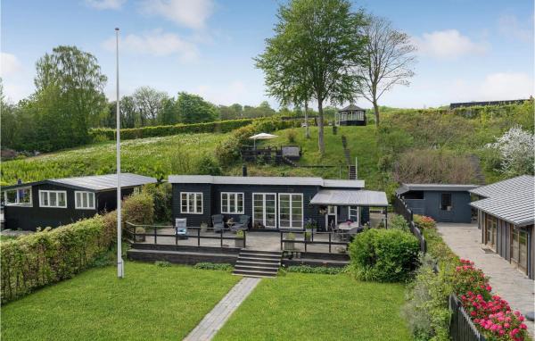 Beautiful Home In Sjølund With Wifi - Kolding
