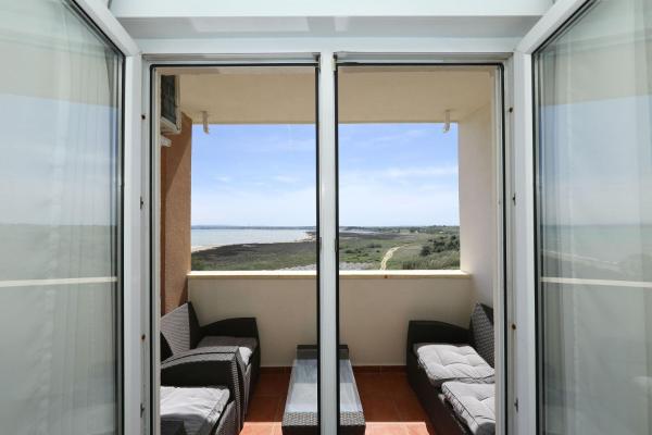 Sandstrand, No 4 - Nin