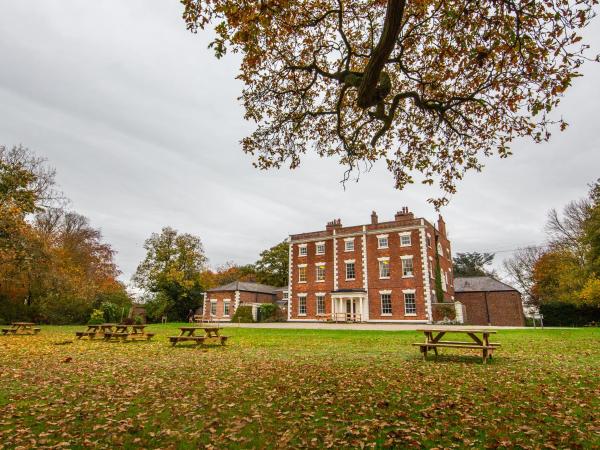 Yha Chester Trafford Hall - Chester