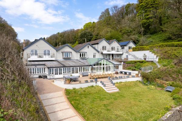 Waterwynch House - Tenby