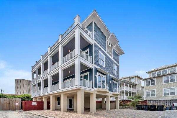 The Iorana - Miramar Beach, FL