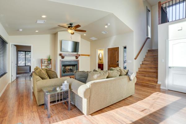 4 Mi To Hiking! Prescott Home With Furnished Patio - Prescott, AZ
