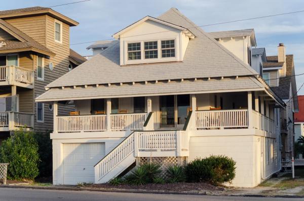 Enoch By Bryant Real Estate - Wrightsville Beach, NC