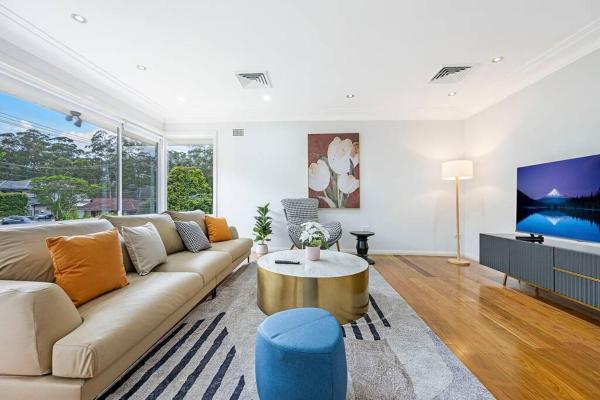 Spacious Family 4br With Pool Perfect For Groups - Blacktown