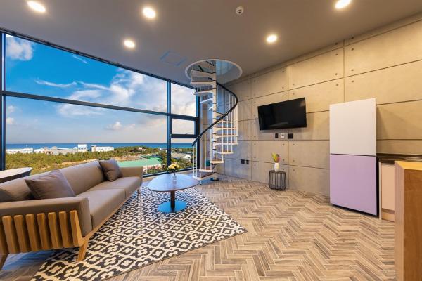 Gangneung Good Day Poolvilla - South Korea