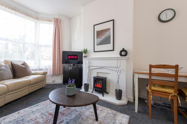 Happy Harwich, Tranquil, Near Beach, Free Parking - Harwich