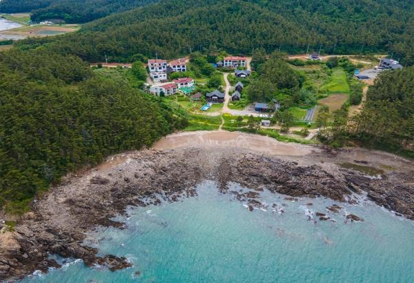 Taean Santorini Pension - South Korea