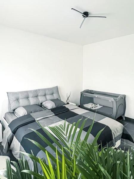 Comfy Stay In Modern 2-bdr Apartment Near Downtown - Luxembourg