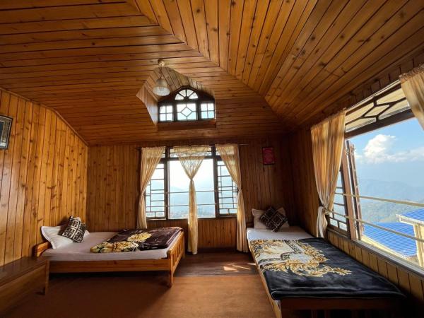 Eagle's Nest Homestay - Darjeeling