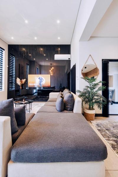 Phoenix Home - Parklands