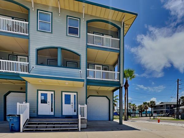 Casa Palmera - Port Aransas, TX
