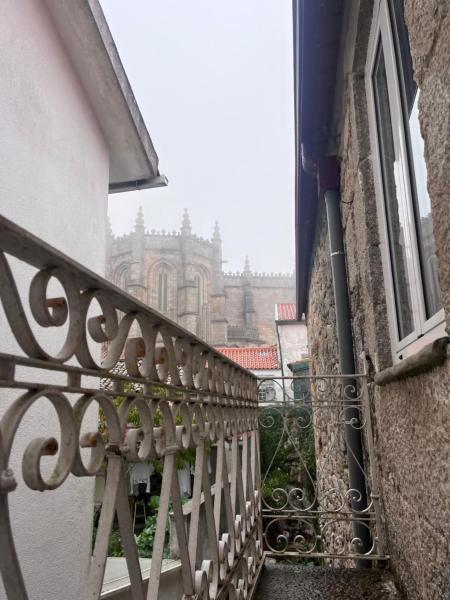 Ribeirinha Guesthouse - Guarda, Portugal