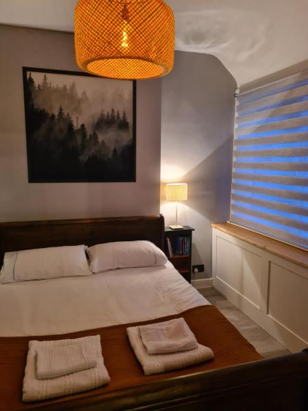 Peebles High Street Apartment - Peebles