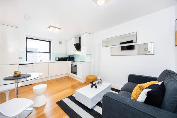 Stunning 2bed In Soho,steps From Piccadilly Circus - Londyn