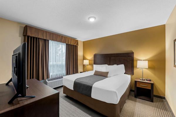 Best Western Plus Lacombe Inn And Suites - Blackfalds