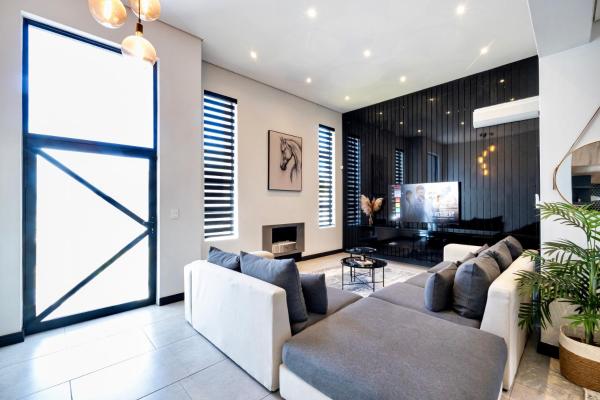 Phoenix Home - Le Cap