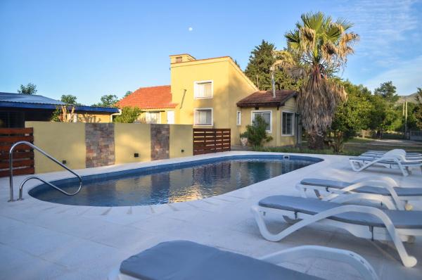 Cabañas Villa Gloria - La Falda