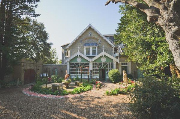 Enchanted Manor - Isle of Wight