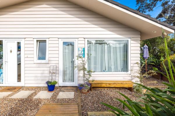 Blue Birds - Waiheke Island