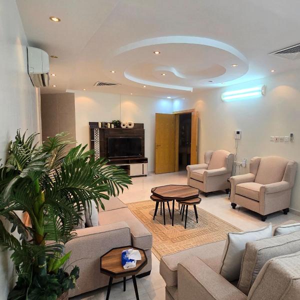 Al Hamra Family Villa فلة الحمراء العائلية - Riad