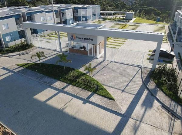 Apartamento 2 Quartos Condomínio Com Piscina - Porto Seguro