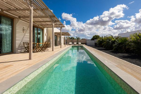 In Lajares Villa Take A Swim In Our 15m Long Pool - Fuerteventura