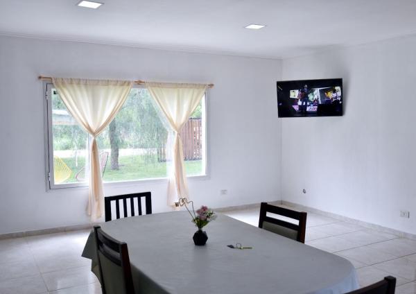 Casa Amplia A 10 Cuadras Del Mar - Necochea