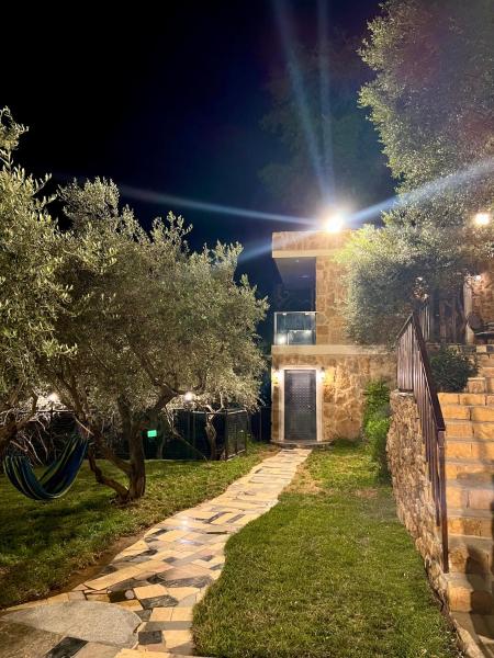 La Cueva Chalet - Lebanon