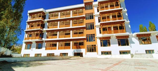 The Ladakh Avenue - Leh