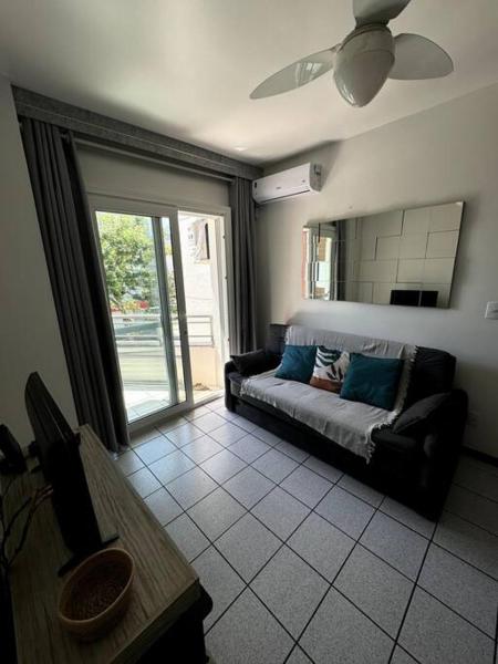 Ap No Centrinho De Canasvieiras ,2 Quadras Mar - Florianópolis