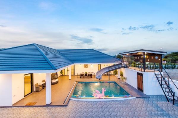 Full Moon Bay Hua Hin Cha-am - Cha-am