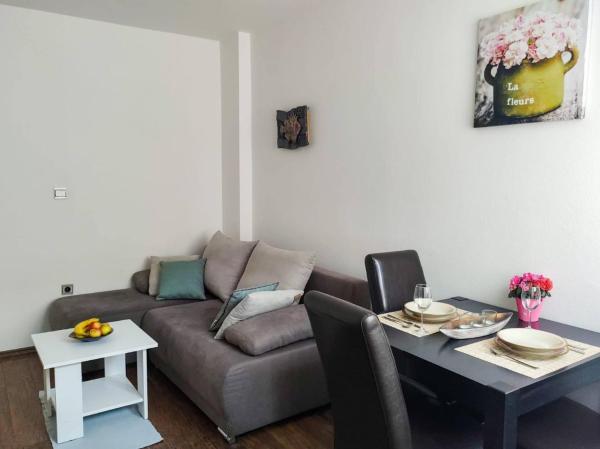 Cute Apartment Marina In The City Of Krk - Krk