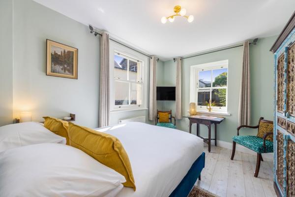 Garden View - Characterful Bijou Dartmoor Apartment - Chagford