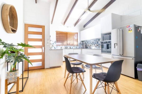 Tropical Garden Villa 5 Mins From City Centre - Darwin