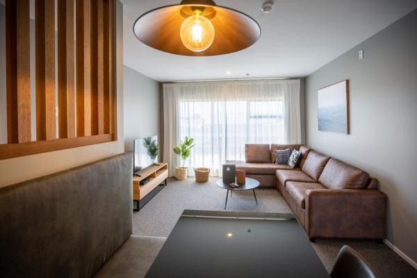 The Residence - Inglewood