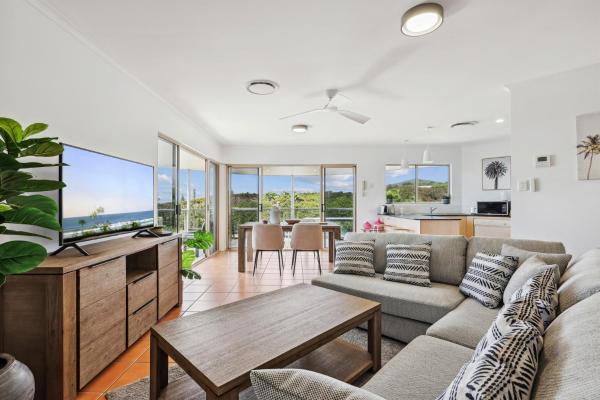 Oceanside Apartment With Views Of Yaroomba Beach - ノーサ・シャイア