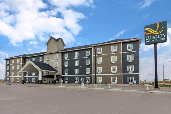 Quality Inn & Suites - Moose Jaw