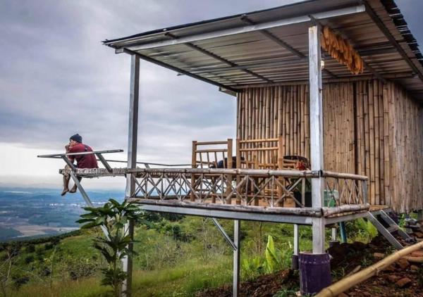 ดอยสะโง้วิวโฮมสเตย์บ้านริมผา - Chiang Rai