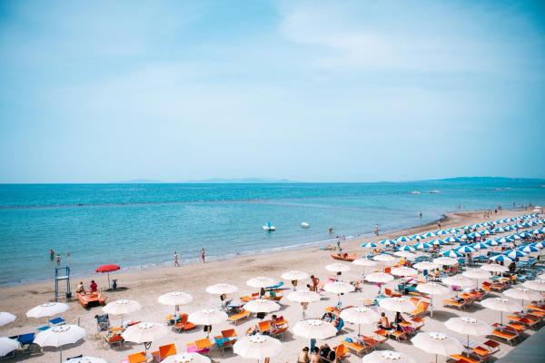 Hotel Parrini - Follonica