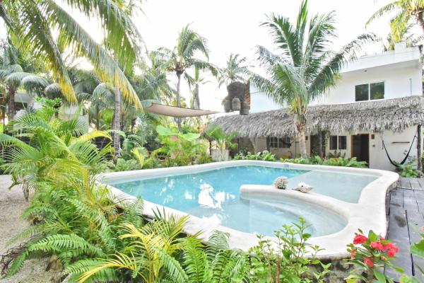 Maria Bonita Hotel & Restaurant El Cuyo By Spot Rentals - El Cuyo