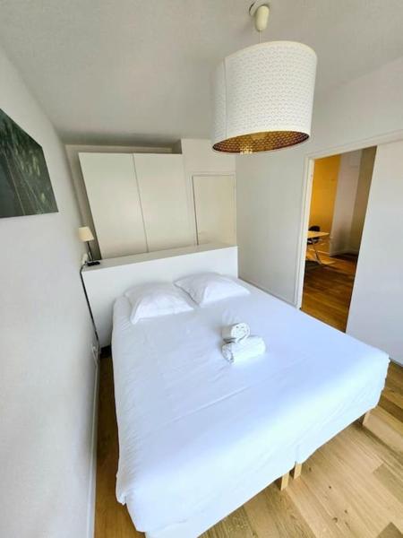 Appartement Grand T2 Hypercentre - Gare de Bordeaux Saint-Jean