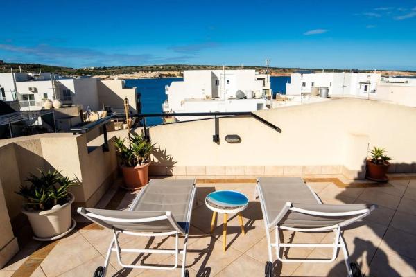 Aloe Vera Penthouse Corner - Málta