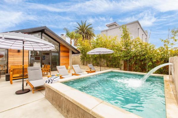 Hamilton Ii By Avantstay Beach House Rooftop Deck Newly Renovated Bungalow - San Diego, CA