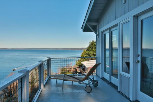 Marine View Bluff By Avantstay Waterfront Views - Greenbank, WA