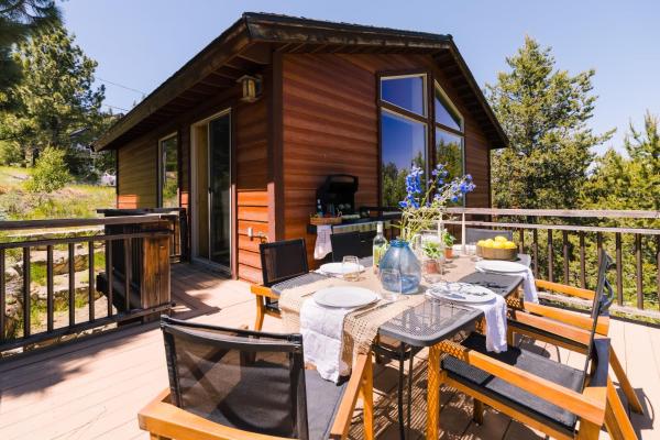 Little Red By Avantstay Peaceful Serene Cabin W Pine Tree Views - Donner Lake, CA
