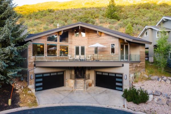 Mason By Avantstay Sleeps 16 Modern Mountain Escape W Hot Tub - Midway, UT