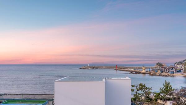 Samcheok Jangho Sanho Pension - Samcheok-si