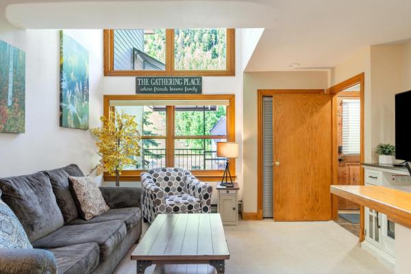 Cimarron Lodge 14 By Avantstay Ski-inski-out Property In Complex W Two Hot Tubs Permit3601 - Telluride, CO
