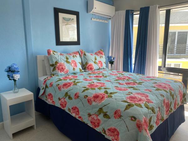 The Island Garden Hotel - Nassau