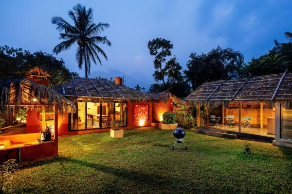 Kudisai Marayoor - Munnar - Marayoor